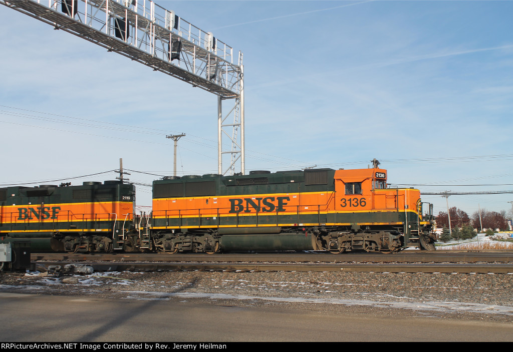 BNSF 3136 (2)
